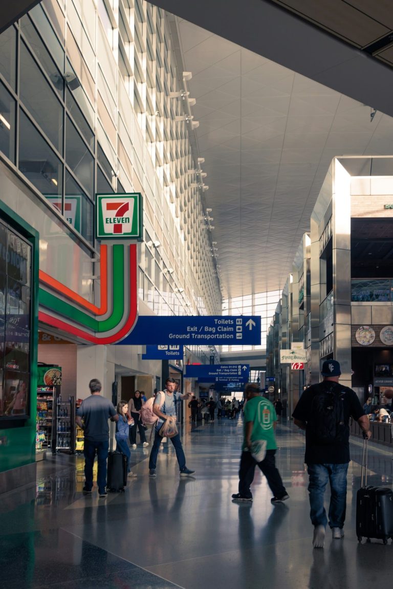 Dallas Fort Worth International Airport (DFW) Travel Guide